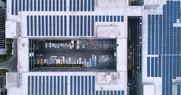 880KW Rooftop Solar Mounting System | Grace Solar China Project